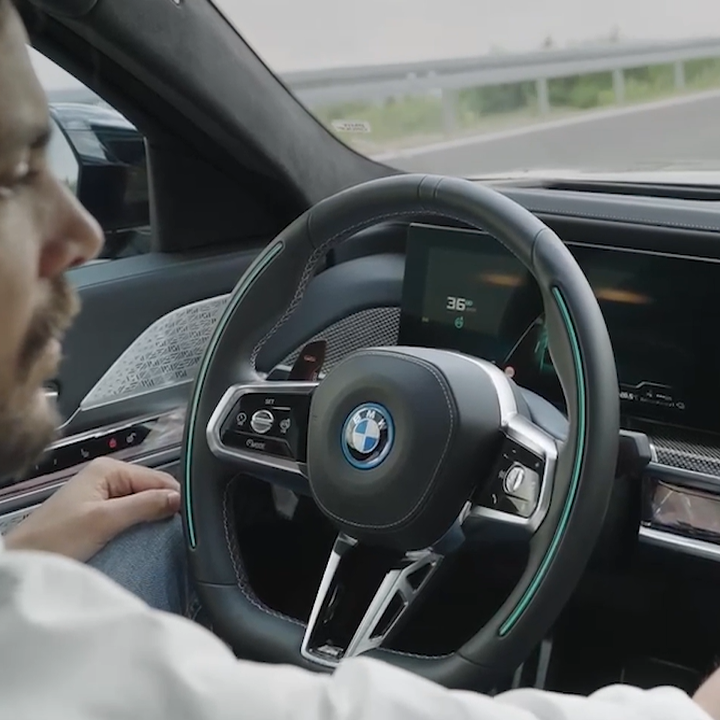 BMW Group Connected Car Technology
