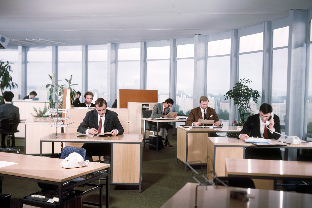 50 years of the BMW Headquarters: a symbol of pioneering spirit and ...